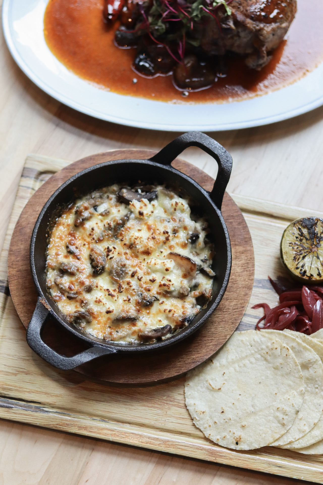 SkyDeck Teams Up With Kindling For Daily Ticket Packages | Chicago Food ...