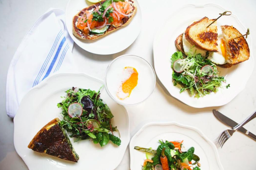 Black Friday Brunch at Bernie's Lunch & Supper | Chicago Food Magazine