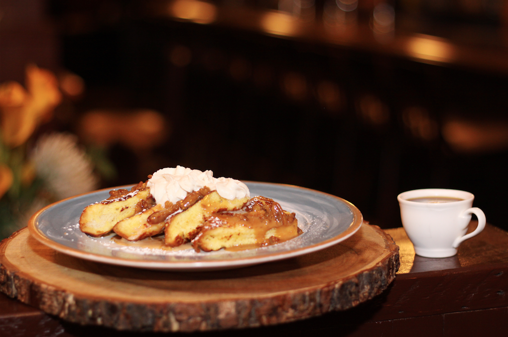 Brunch is Now on the Menu at Cobblestone Restaurant in North Center ...