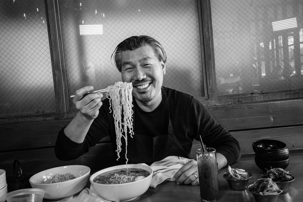 Chef Bill Kim's "Chefsgiving" Brings Chicago Chefs Together this ...