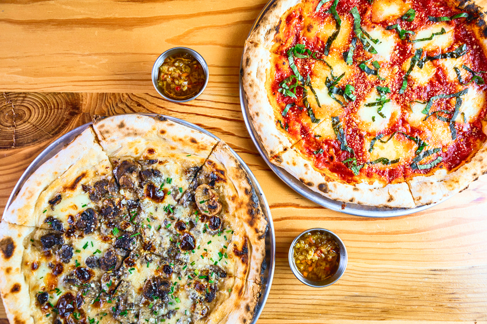 Tree House Chicago Pizza Making and Wine Experience | Chicago Food Magazine